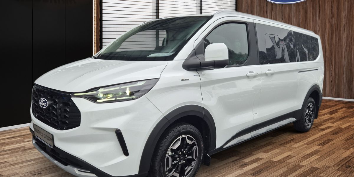 Ford E-Transit Custom | DoberAvto.si